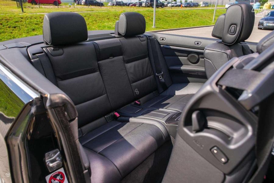 Melns BMW 320 2011 Kauņa, ar dzinēja tilpumu 2.00 L un nobraukumu 271 tūkst. km par 9250 €, foto 36 vietnē AUTOMOTO.COM.LV