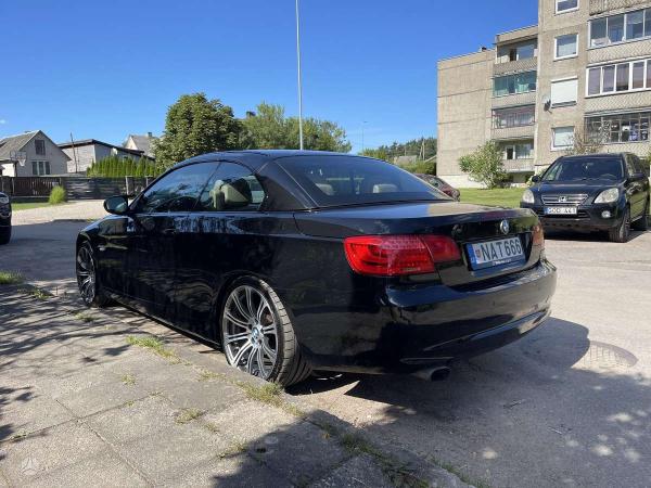 Black BMW 320 2011 in Nemencine, with an engine capacity of 2.00 L and mileage of 270 thousand km for 8700 €, photo 10 on AUTOMOTO.COM.LV