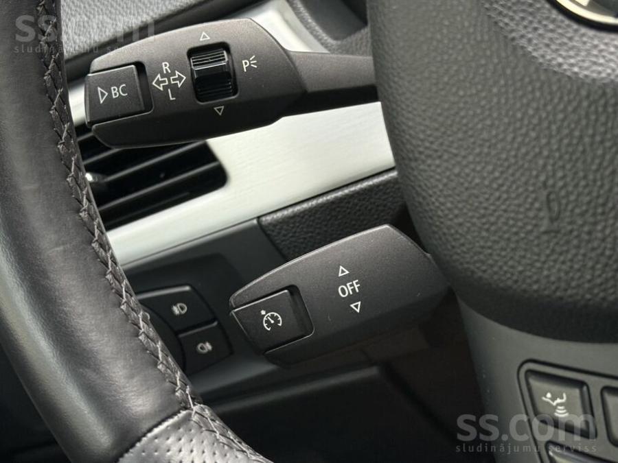 Black BMW 320 2012 in Tukums, with an engine capacity of 2.00 L and mileage of 308 thousand km for 9399 €, photo 13 on AUTOMOTO.COM.LV