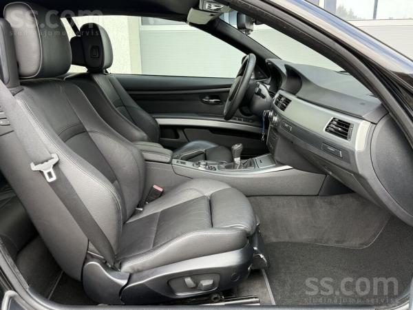 Black BMW 320 2012 in Tukums, with an engine capacity of 2.00 L and mileage of 308 thousand km for 9399 €, photo 8 on AUTOMOTO.COM.LV