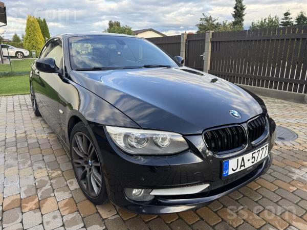 БМВ 320 2012 в Рига на AUTOMOTO.COM.LV Черный БМВ 320 2012 в Рига, объемом двигателя 2.00 л и пробегом 300 тыс. км за 9100 €, фото 6 на AUTOMOTO.COM.LV
