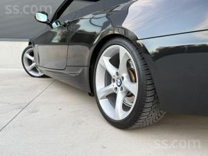 Melns BMW 320 2013 Jelgava, ar dzinēja tilpumu 2.00 L un nobraukumu 265 tūkst. km par 11450 €, foto 18 vietnē AUTOMOTO.COM.LV