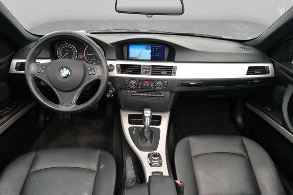 Melns BMW 320 2013 Kauņa, ar dzinēja tilpumu 2.00 L un nobraukumu 202 tūkst. km par 8900 €, foto 7 vietnē AUTOMOTO.COM.LV