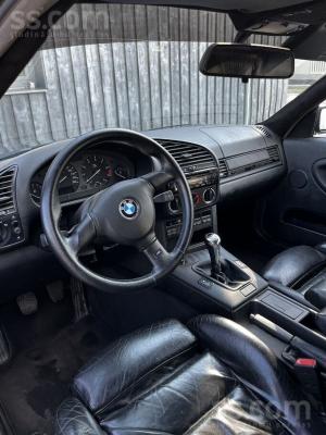 Black BMW 320 1994 in Jekabpils, with an engine capacity of 2.00 L and mileage of 268 thousand km for 6750 €, photo 13 on AUTOMOTO.COM.LV