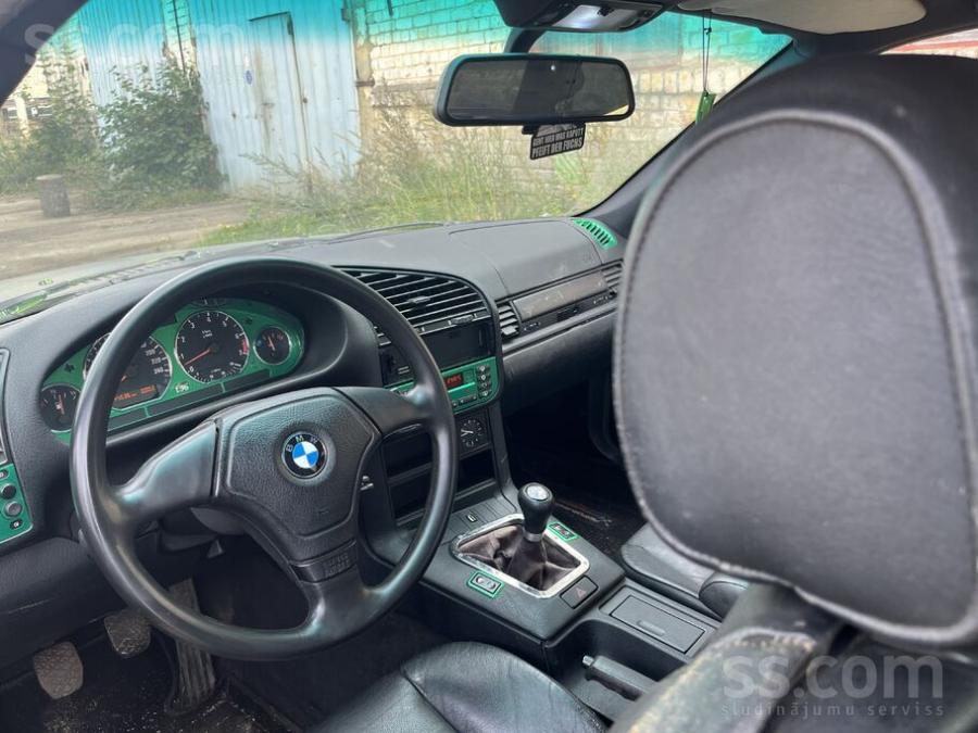 Melns BMW 320 1996 Jēkabpils, ar dzinēja tilpumu 2.00 L un nobraukumu 241 tūkst. km par 2950 €, foto 7 vietnē AUTOMOTO.COM.LV