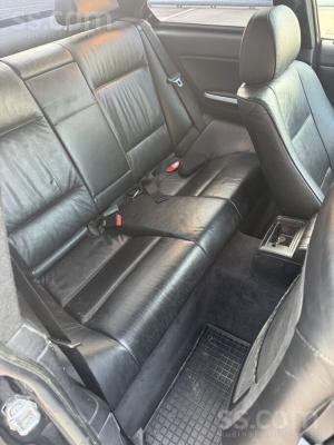 Black BMW 320 2001 in Riga, with an engine capacity of 2.20 L and mileage of 207 thousand km for 3800 €, photo 10 on AUTOMOTO.COM.LV
