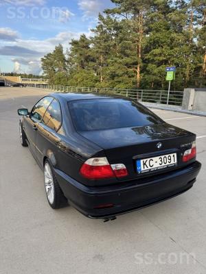 Black BMW 320 2001 in Riga, with an engine capacity of 2.20 L and mileage of 207 thousand km for 3800 €, photo 15 on AUTOMOTO.COM.LV