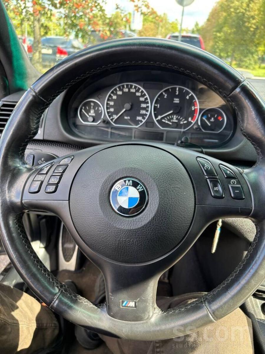 Black BMW 320 2002 in Riga, with an engine capacity of 2.00 L and mileage of 296 thousand km for 2800 €, photo 15 on AUTOMOTO.COM.LV