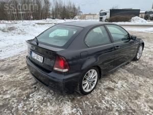 Black BMW 320 2003 in Riga, with an engine capacity of 2.00 L and mileage of 300 thousand km for 2650 €, photo 6 on AUTOMOTO.COM.LV