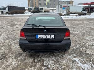 Black BMW 320 2003 in Riga, with an engine capacity of 2.00 L and mileage of 300 thousand km for 2650 €, photo 7 on AUTOMOTO.COM.LV