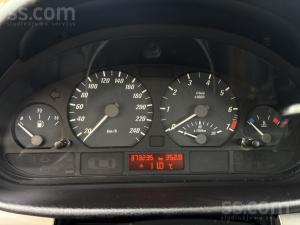 Melns BMW 320 2003 Kuldīga, ar dzinēja tilpumu 2.00 L un nobraukumu 0 tūkst. km par 3650 €, foto 8 vietnē AUTOMOTO.COM.LV