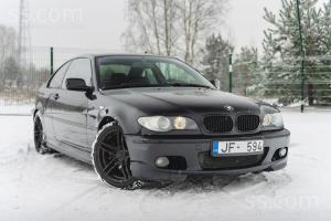 Black BMW 320 2004 in Riga, with an engine capacity of 2.00 L and mileage of 328 thousand km for 3990 €, photo 3 on AUTOMOTO.COM.LV