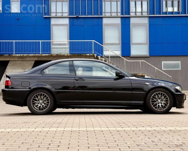 BMW 320 2004 Preiļi vietnē Melns BMW 320 2004 Preiļi, ar dzinēja tilpumu 2.00 L un nobraukumu 365 tūkst. km par 4300 €, foto 4 vietnē AUTOMOTO.COM.LV