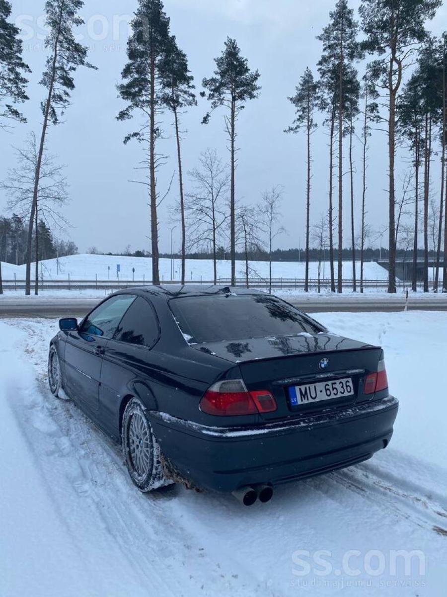 Black BMW 320 2005 in Riga, with an engine capacity of 2.00 L and mileage of 300 thousand km for 4500 €, photo 5 on AUTOMOTO.COM.LV