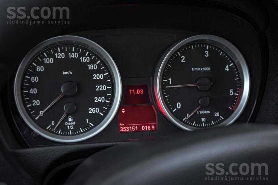 Black BMW 320 2007 in Riga, with an engine capacity of 2.00 L and mileage of 0 thousand km for 7690 €, photo 17 on AUTOMOTO.COM.LV