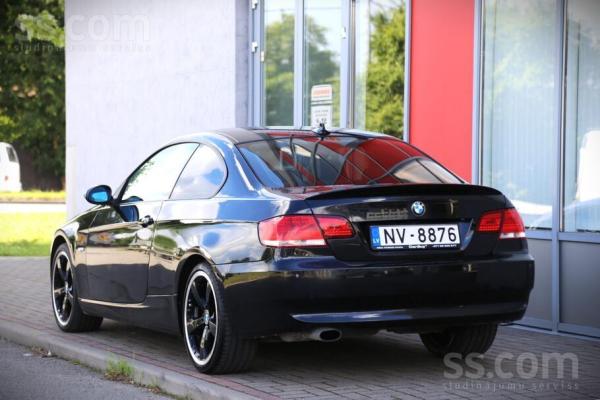 Black BMW 320 2007 in Riga, with an engine capacity of 2.00 L and mileage of 141 thousand km for 5795 €, photo 6 on AUTOMOTO.COM.LV