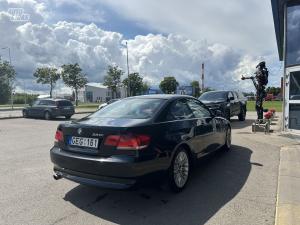 Черный БМВ 320 2007 в Шяуляй, объемом двигателя 2.00 л и пробегом 240 тыс. км за 4300 €, фото  на AUTOMOTO.COM.LV