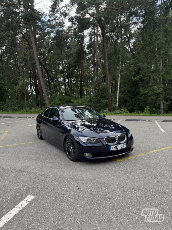Melns BMW 320 2007 Klaipėda, ar dzinēja tilpumu 2.00 L un nobraukumu 337 tūkst. km par 4150 €, foto 5 vietnē AUTOMOTO.COM.LV