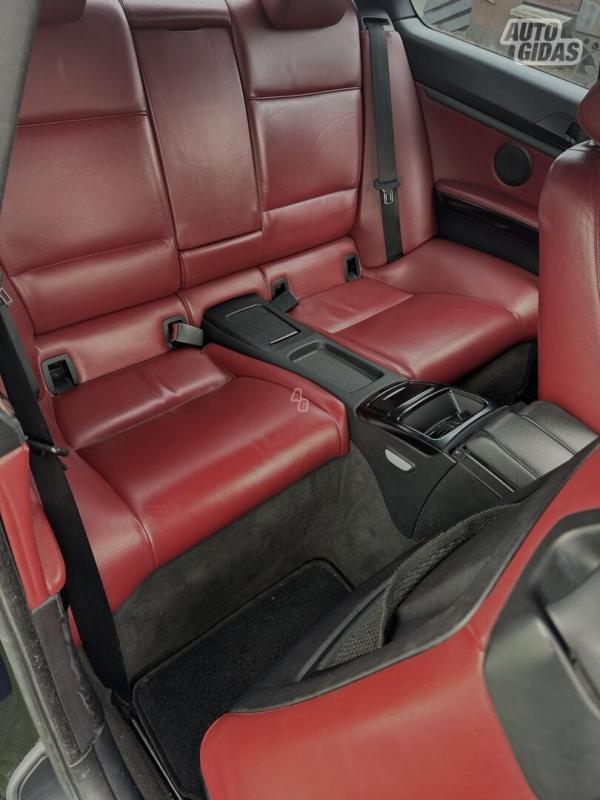 Melns BMW 320 2007 Klaipėda, ar dzinēja tilpumu 2.00 L un nobraukumu 337 tūkst. km par 4150 €, foto 9 vietnē AUTOMOTO.COM.LV