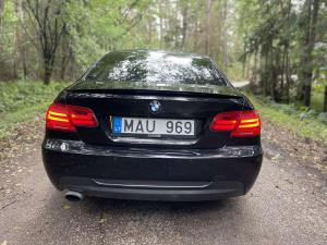 Черный БМВ 320 2007 в Каунас, объемом двигателя 2.00 л и пробегом 370 тыс. км за 5850 €, фото 15 на AUTOMOTO.COM.LV