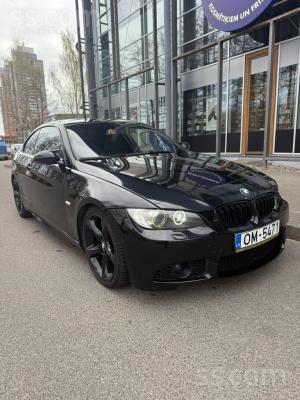 Melns BMW 320 2008 Rīga, ar dzinēja tilpumu 2.00 L un nobraukumu 0 tūkst. km par 5900 €, foto 3 vietnē AUTOMOTO.COM.LV