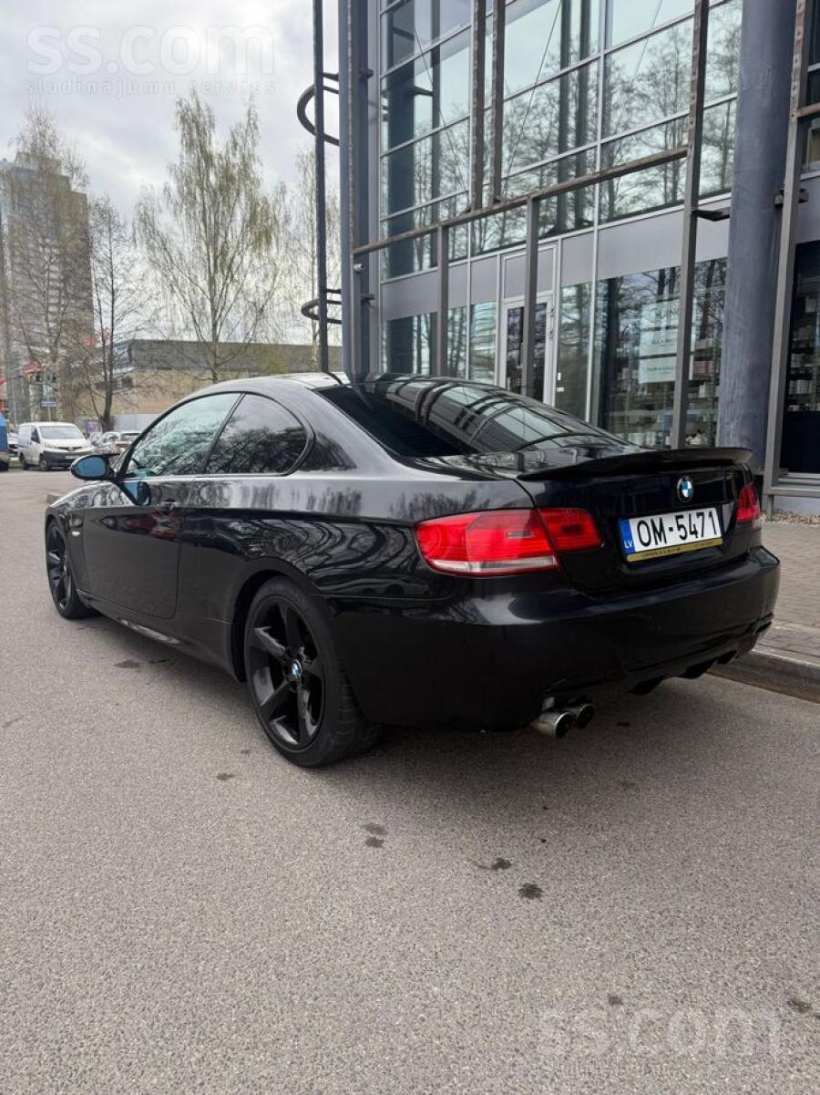 Melns BMW 320 2008 Rīga, ar dzinēja tilpumu 2.00 L un nobraukumu 0 tūkst. km par 5900 €, foto 5 vietnē AUTOMOTO.COM.LV