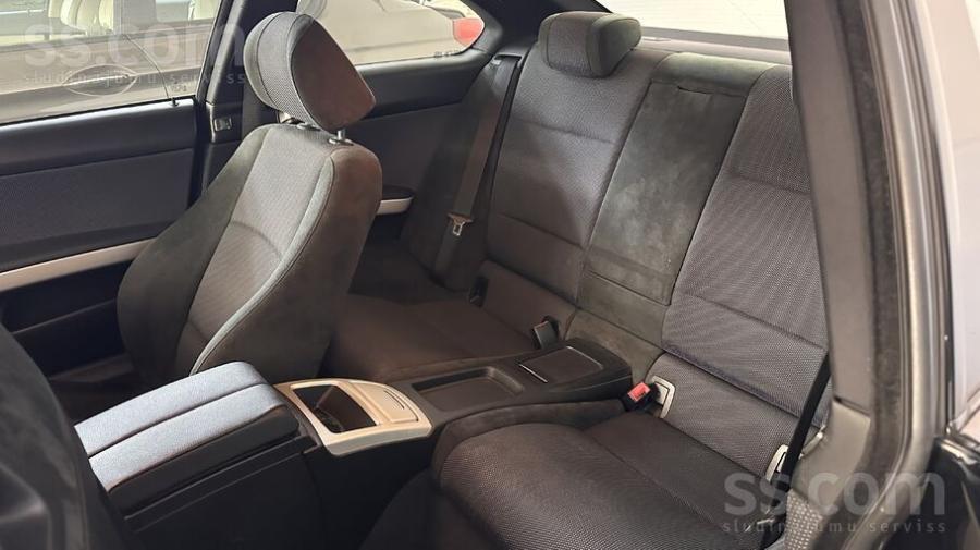 Melns BMW 320 2008 Rīga, ar dzinēja tilpumu 2.00 L un nobraukumu 165 tūkst. km par 6600 €, foto 8 vietnē AUTOMOTO.COM.LV