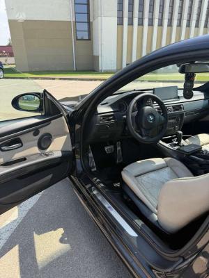 Black BMW 320 2008 in Kaunas, with an engine capacity of 2.00 L and mileage of 430 thousand km for 6000 €, photo 4 on AUTOMOTO.COM.LV
