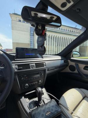 Black BMW 320 2008 in Kaunas, with an engine capacity of 2.00 L and mileage of 430 thousand km for 6000 €, photo 8 on AUTOMOTO.COM.LV