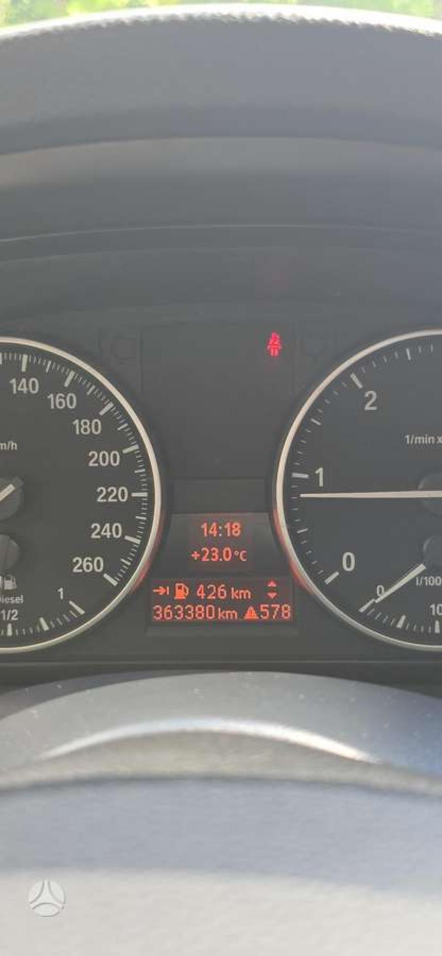 Black BMW 320 2008 in Panevezys, with an engine capacity of 2.00 L and mileage of 360 thousand km for 5700 €, photo 11 on AUTOMOTO.COM.LV