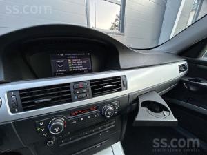 Melns BMW 320 2008 Talsi, ar dzinēja tilpumu 2.00 L un nobraukumu 0 tūkst. km par 5790 €, foto 15 vietnē AUTOMOTO.COM.LV