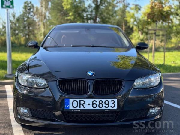 Melns BMW 320 2008 Rīga, ar dzinēja tilpumu 2.00 L un nobraukumu 365 tūkst. km par 6250 €, foto 4 vietnē AUTOMOTO.COM.LV