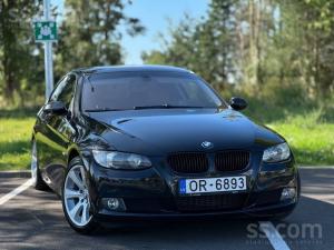 Black BMW 320 2008 in Riga, with an engine capacity of 2.00 L and mileage of 365 thousand km for 6250 €, photo 13 on AUTOMOTO.COM.LV