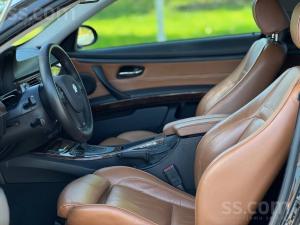 Black BMW 320 2008 in Riga, with an engine capacity of 2.00 L and mileage of 365 thousand km for 6250 €, photo 16 on AUTOMOTO.COM.LV