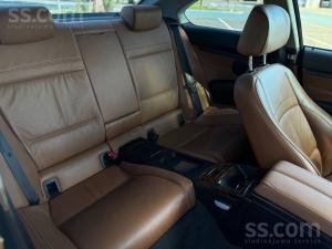 Black BMW 320 2008 in Riga, with an engine capacity of 2.00 L and mileage of 365 thousand km for 6250 €, photo 30 on AUTOMOTO.COM.LV
