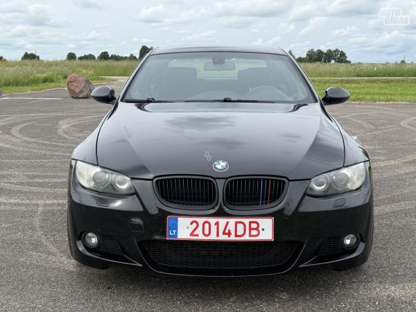 Melns BMW 320 2009 Marijampole, ar dzinēja tilpumu 2.00 L un nobraukumu 334 tūkst. km par 5300 €, foto 3 vietnē AUTOMOTO.COM.LV