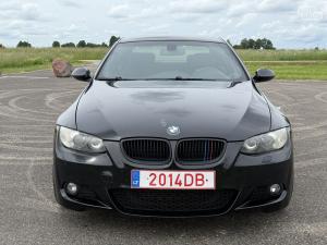 Black BMW 320 2009 in Marijampole, with an engine capacity of 2.00 L and mileage of 334 thousand km for 5300 €, photo 4 on AUTOMOTO.COM.LV