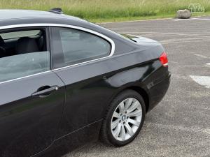 Melns BMW 320 2009 Marijampole, ar dzinēja tilpumu 2.00 L un nobraukumu 334 tūkst. km par 5300 €, foto 5 vietnē AUTOMOTO.COM.LV