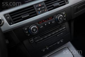 Black BMW 320 2009 in Jelgava, with an engine capacity of 2.00 L and mileage of 0 thousand km for 8390 €, photo 16 on AUTOMOTO.COM.LV