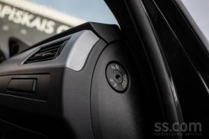 Black BMW 320 2009 in Jelgava, with an engine capacity of 2.00 L and mileage of 0 thousand km for 8390 €, photo 21 on AUTOMOTO.COM.LV
