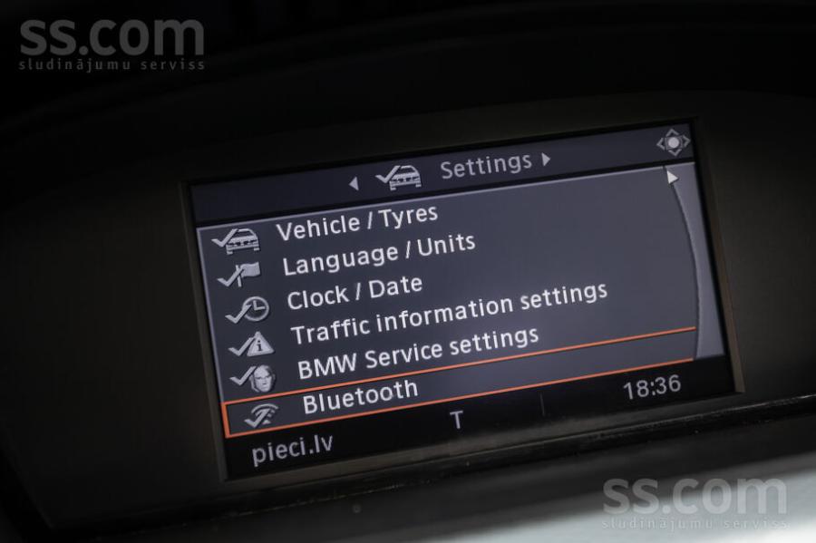 Black BMW 320 2009 in Jelgava, with an engine capacity of 2.00 L and mileage of 0 thousand km for 8390 €, photo 28 on AUTOMOTO.COM.LV