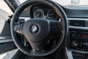 Melns BMW 320 2010 Rīga, ar dzinēja tilpumu 2.00 L un nobraukumu 383 tūkst. km par 7500 €, foto 9 vietnē AUTOMOTO.COM.LV
