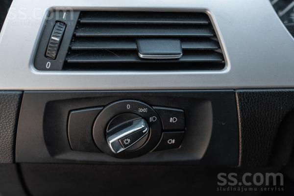 Melns BMW 320 2010 Rīga, ar dzinēja tilpumu 2.00 L un nobraukumu 383 tūkst. km par 7500 €, foto 10 vietnē AUTOMOTO.COM.LV