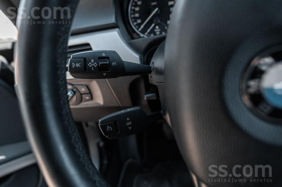 Melns BMW 320 2010 Rīga, ar dzinēja tilpumu 2.00 L un nobraukumu 383 tūkst. km par 7500 €, foto 12 vietnē AUTOMOTO.COM.LV