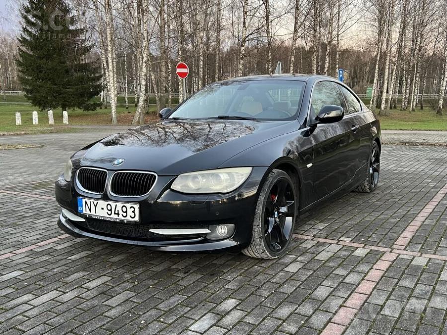 Черный БМВ 320 2010 в Огре, объемом двигателя 2.00 л и пробегом 312 тыс. км за 5700 €, фото 4 на AUTOMOTO.COM.LV
