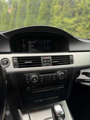 Black BMW 320 2010 in Kelme, with an engine capacity of 2.00 L and mileage of 192 thousand km for 5250 €, photo 12 on AUTOMOTO.COM.LV