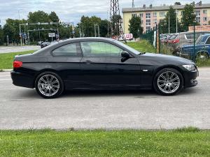 Black BMW 320 2010 in Narva, with an engine capacity of 2.00 L and mileage of 315 thousand km for 4999 €, photo 6 on AUTOMOTO.COM.LV