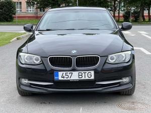 Black BMW 320 2010 in Narva, with an engine capacity of 2.00 L and mileage of 315 thousand km for 4999 €, photo 14 on AUTOMOTO.COM.LV