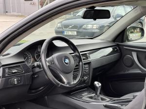 Black BMW 320 2010 in Narva, with an engine capacity of 2.00 L and mileage of 315 thousand km for 4999 €, photo 20 on AUTOMOTO.COM.LV