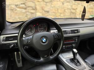Melns BMW 320 2010 Cēsis, ar dzinēja tilpumu 2.00 L un nobraukumu 290 tūkst. km par 7850 €, foto 11 vietnē AUTOMOTO.COM.LV